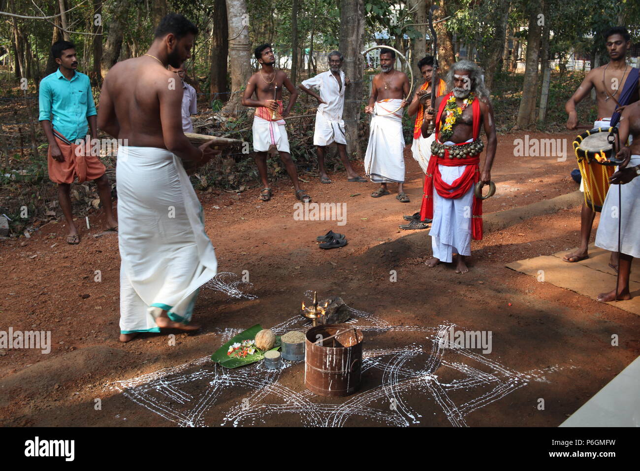 para eduppu is a custom popular in kerala bhagavathi temples ...