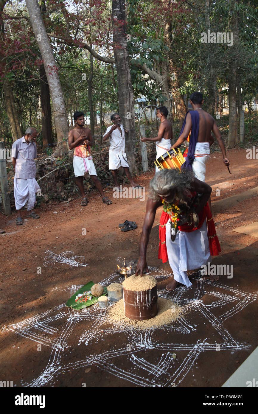 para eduppu is a custom popular in kerala bhagavathi temples ...