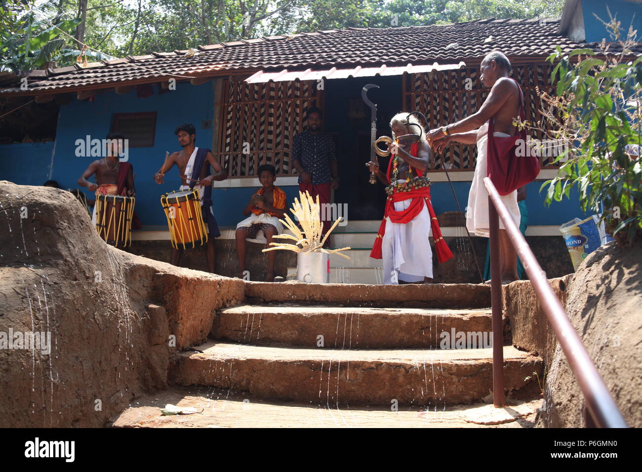 para eduppu is a custom popular in kerala bhagavathi temples ...