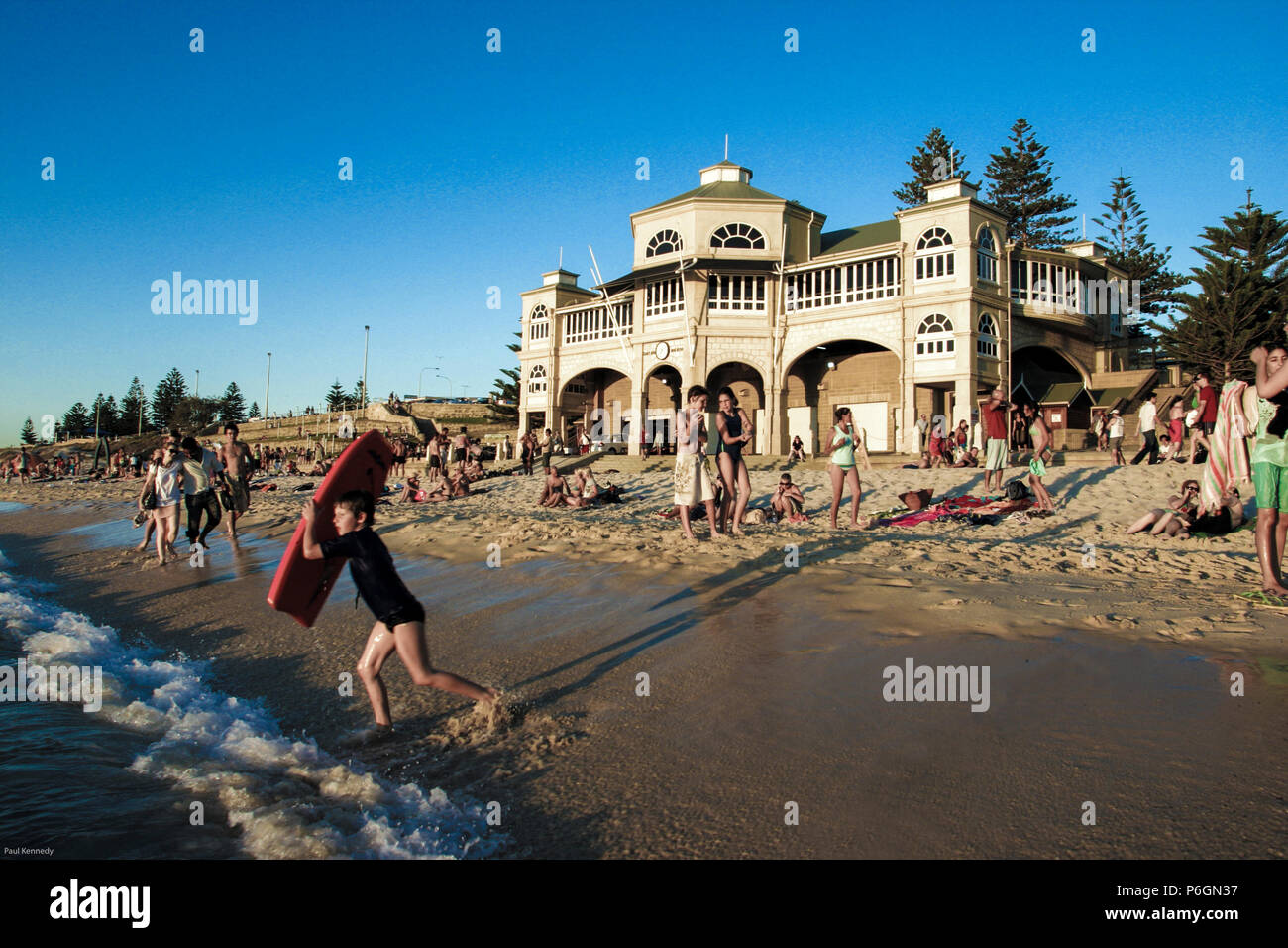 Indiana tea house cottesloe beach hi-res stock photography and images ...