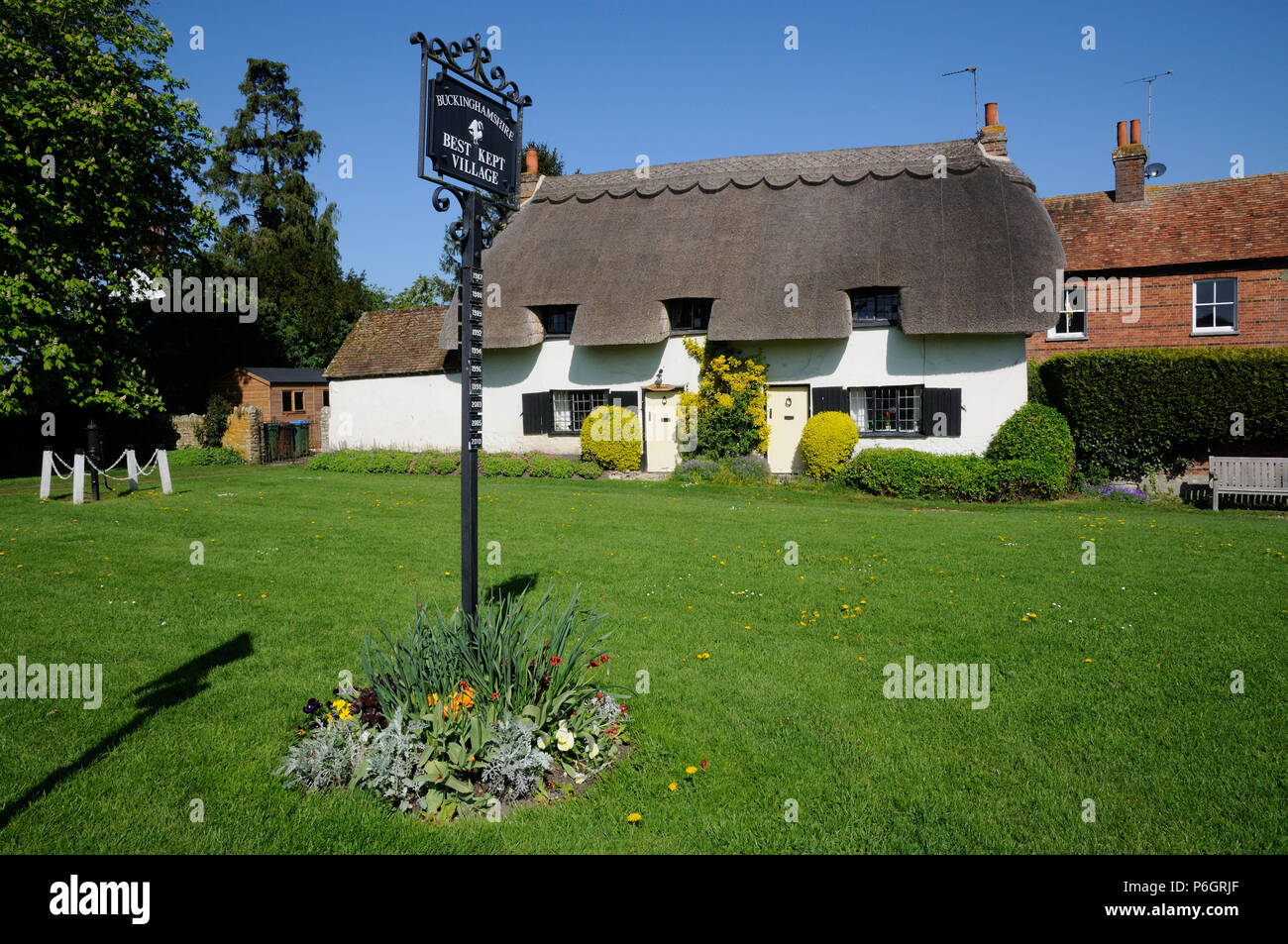 Cuddington hi-res stock photography and images - Alamy