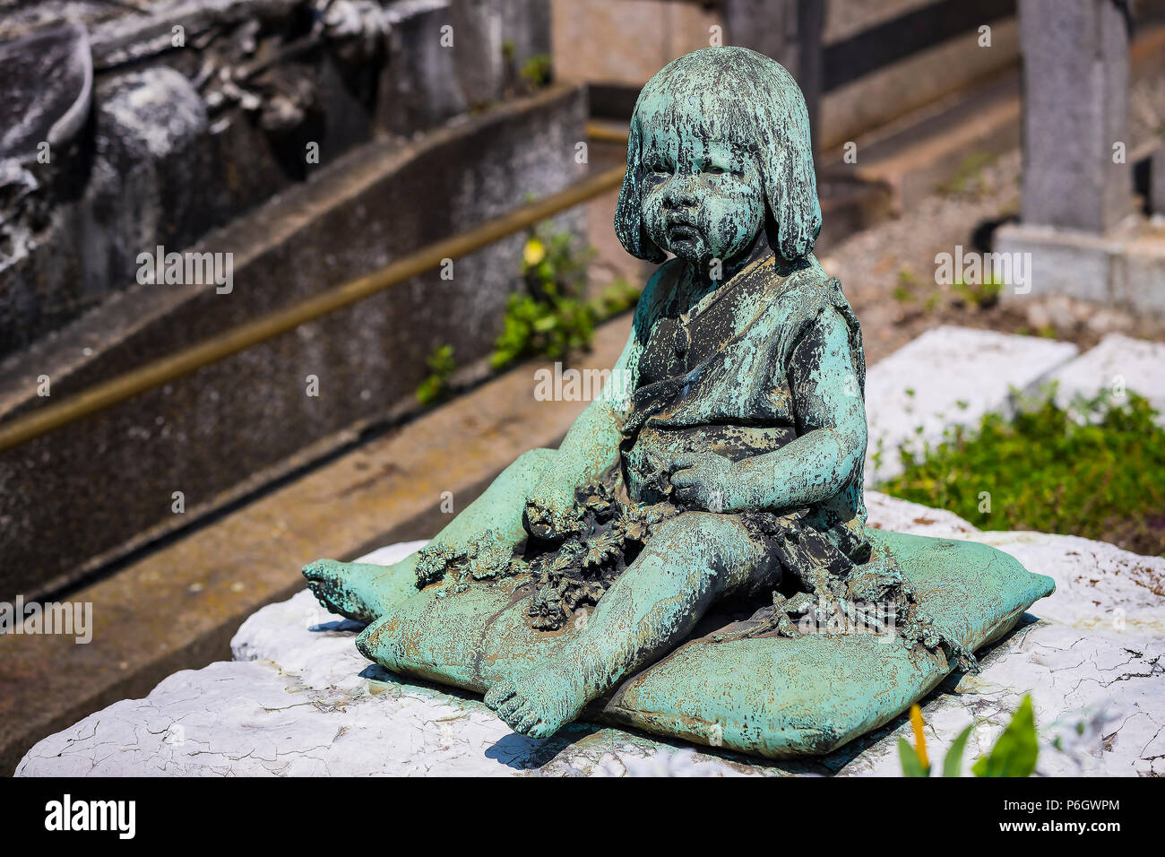 5 JUNE 2018, MILAN, ITALY: Statues of mourning at the graves of the ...