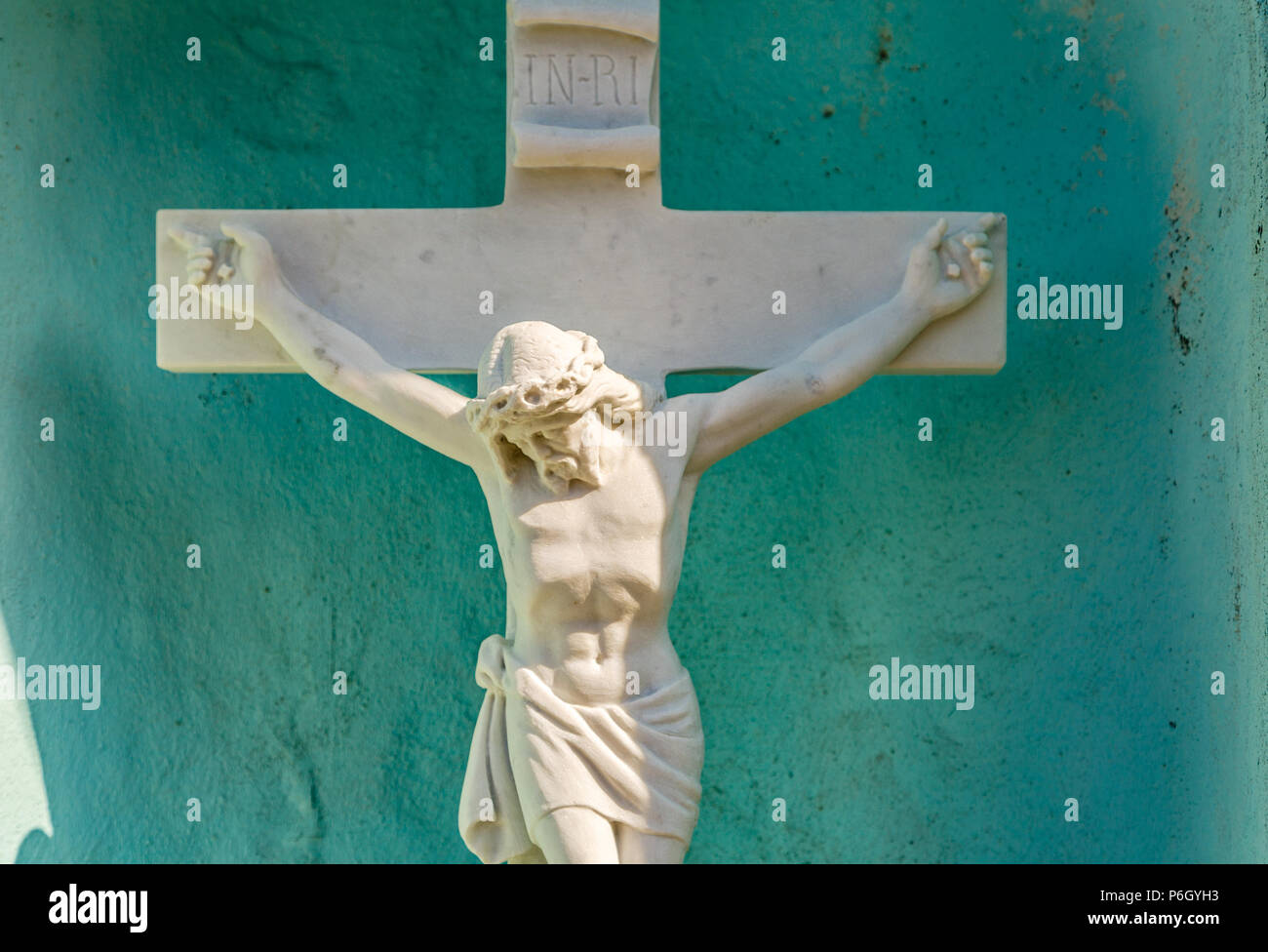 marble statue of the Crucifixion of Jesus Christ Stock Photo - Alamy