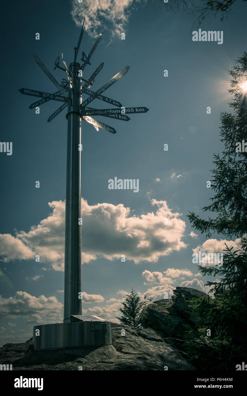 Path and cross hi-res stock photography and images - Alamy