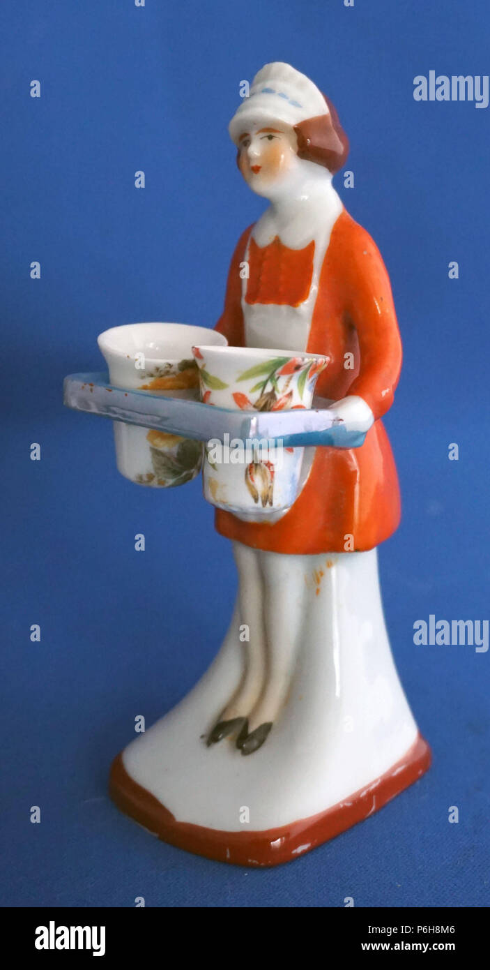 Dressed as a maid hi-res stock photography and images - Alamy