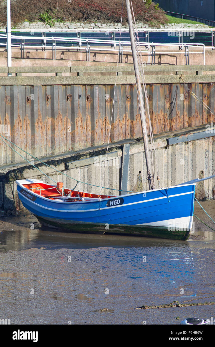 Yorkshire coble boat hi-res stock photography and images - Alamy