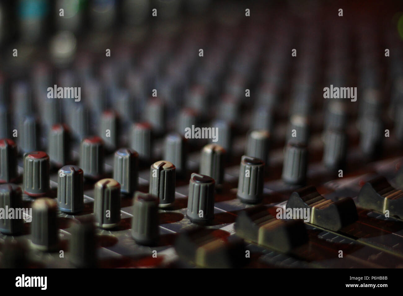 Sound mixer board knobs sliders hi-res stock photography and images - Alamy