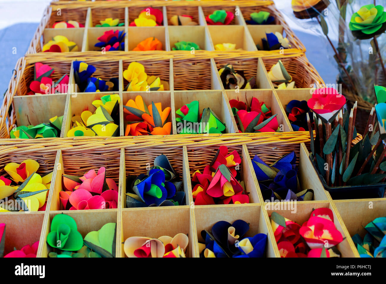 Color de origami hi-res stock photography and images - Alamy