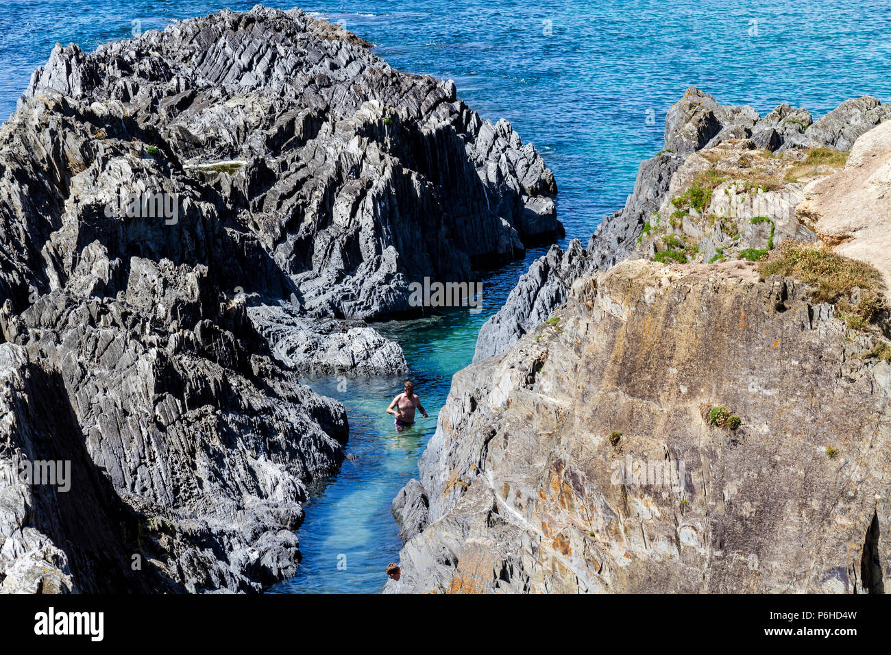 Rocky sea inlet on Barricane Beach, Devon Stock Photo - Alamy