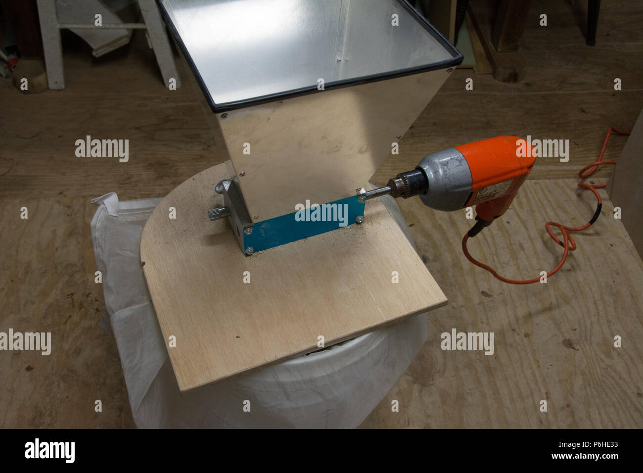 Grain mill hi-res stock photography and images - Alamy