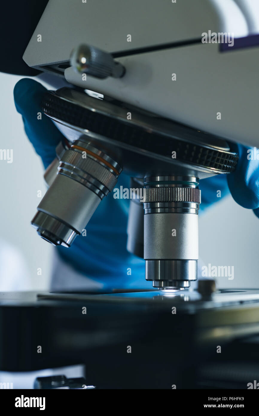 Microscope close-up shot in the laboratory Stock Photo - Alamy