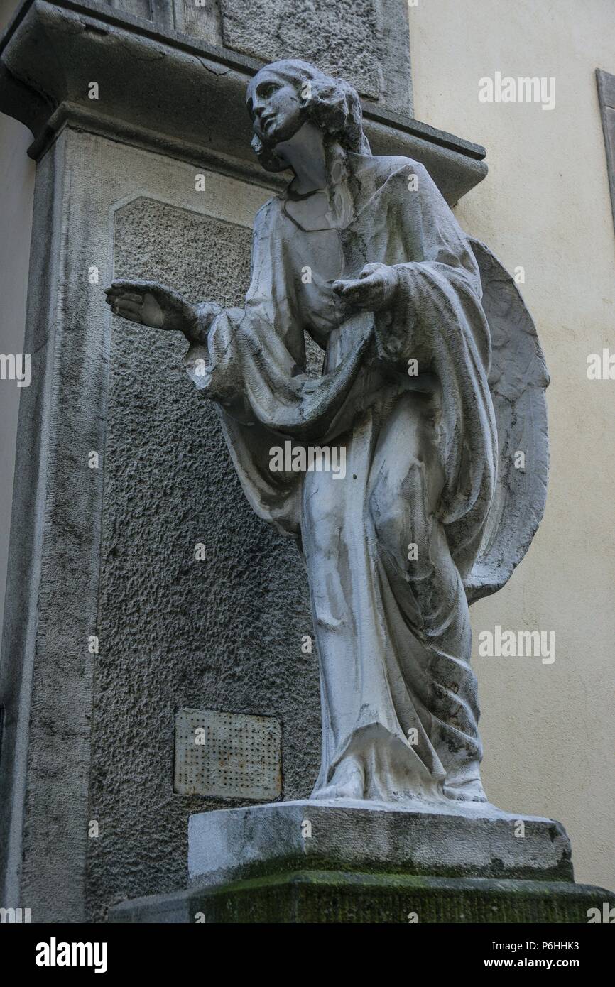 ángel orando hi-res stock photography and images - Alamy