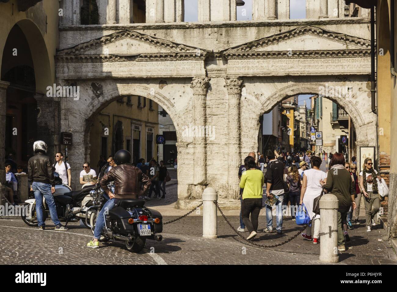 Puerta de italia hi-res stock photography and images - Alamy