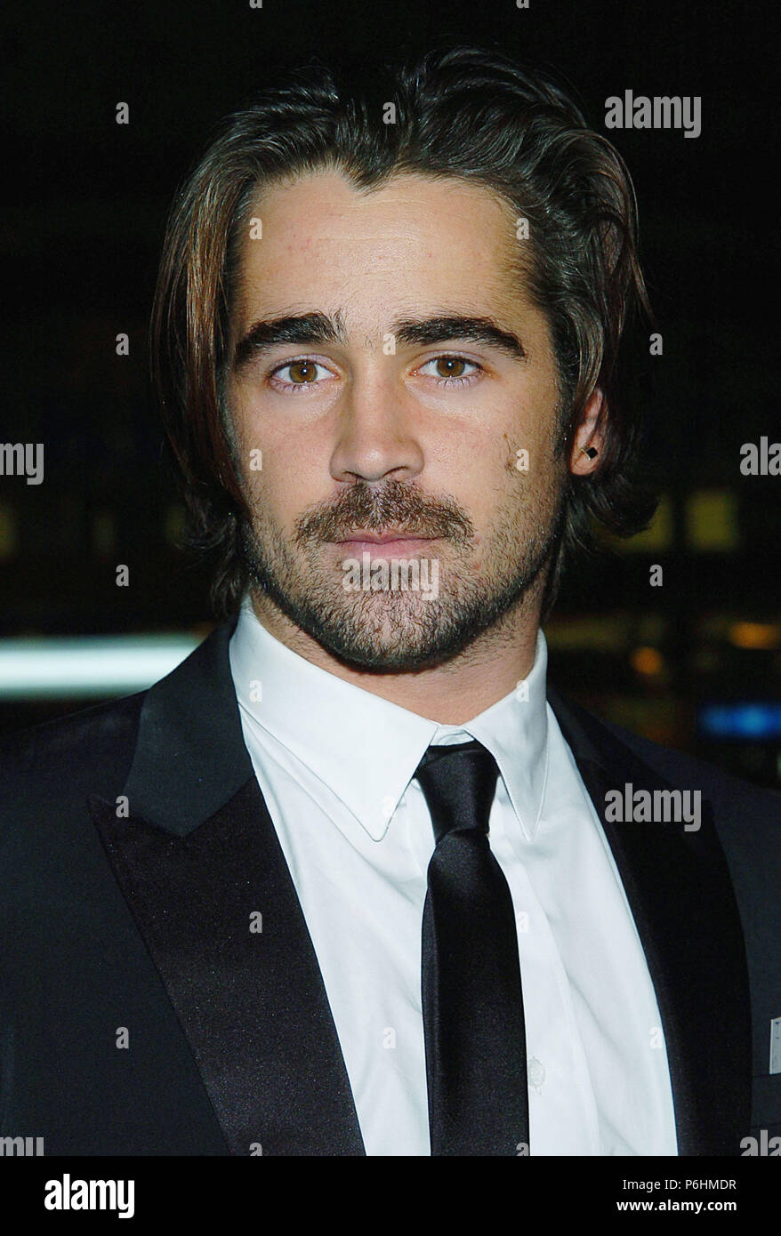 Colin Farrell arriving Alexander Premiere at the Chinese Theatre in Los ...