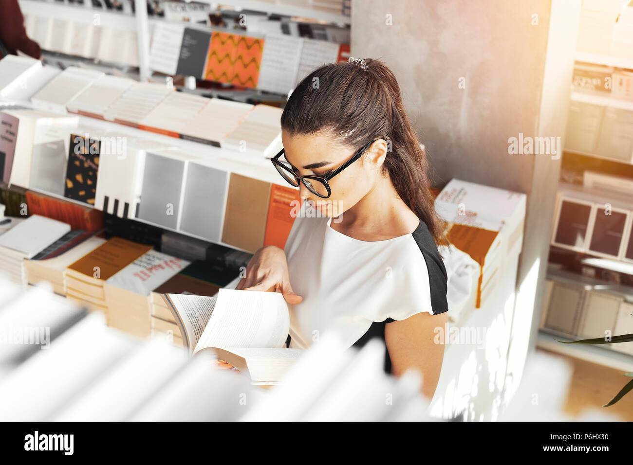 Page from a encyclopedia hi-res stock photography and images - Alamy