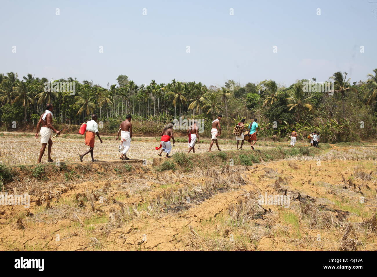 para eduppu is a custom popular in kerala bhagavathi temples ...
