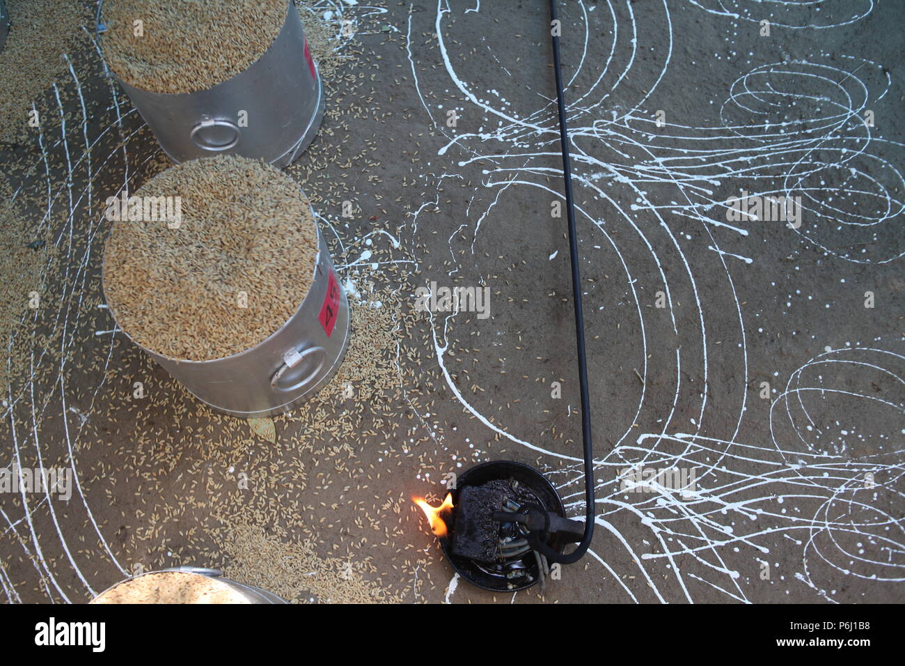 para eduppu is a custom popular in kerala bhagavathi temples ...