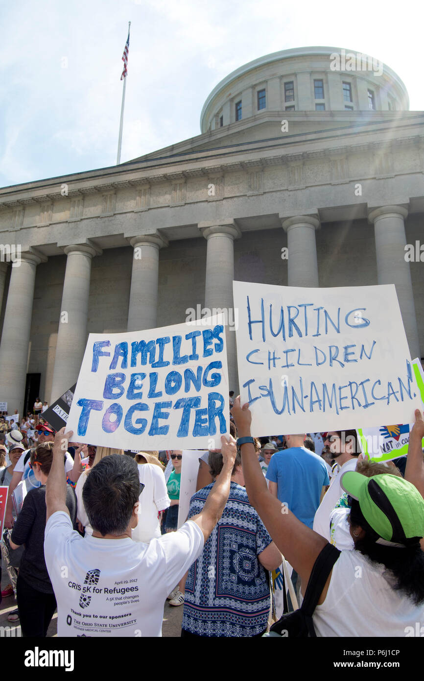 Immigration protest hi-res stock photography and images - Alamy