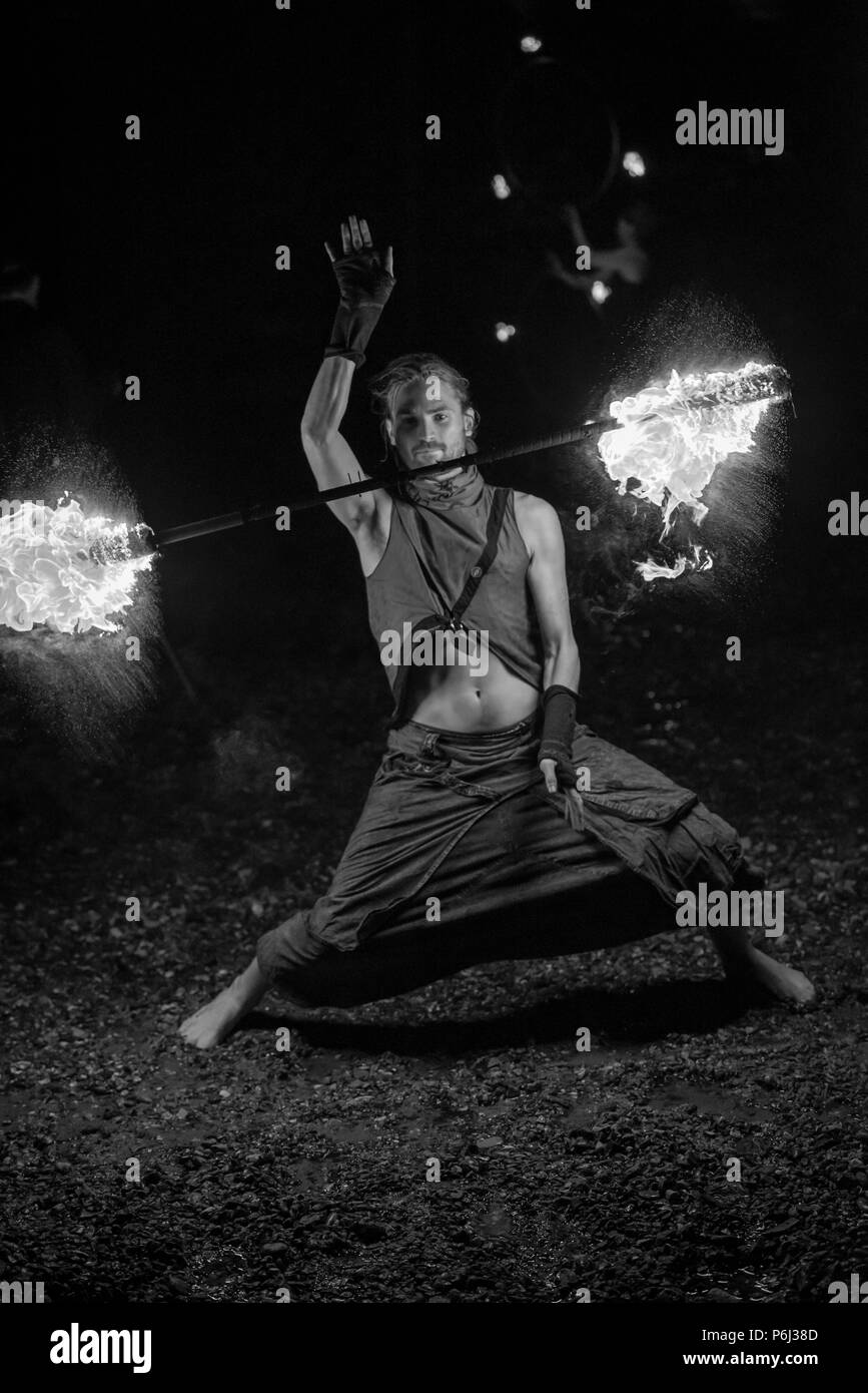 Poi spinners hi-res stock photography and images - Alamy