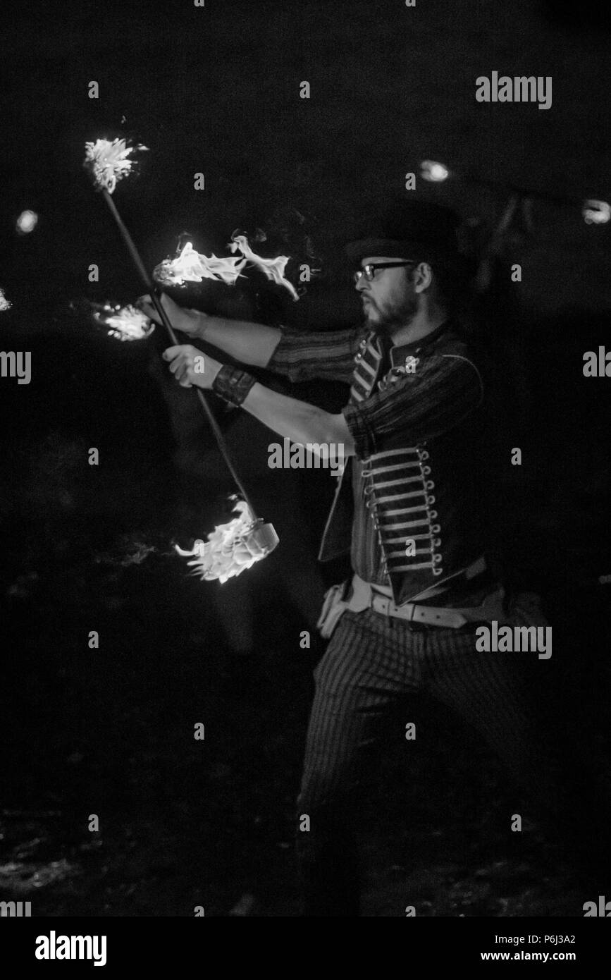 Poi spinners hi-res stock photography and images - Alamy
