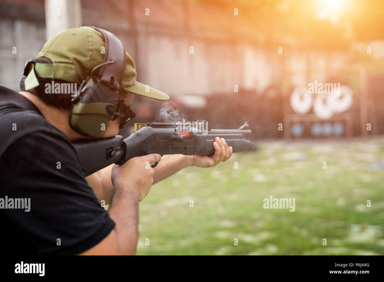 Man shooting target on outdoor hi-res stock photography and images - Alamy
