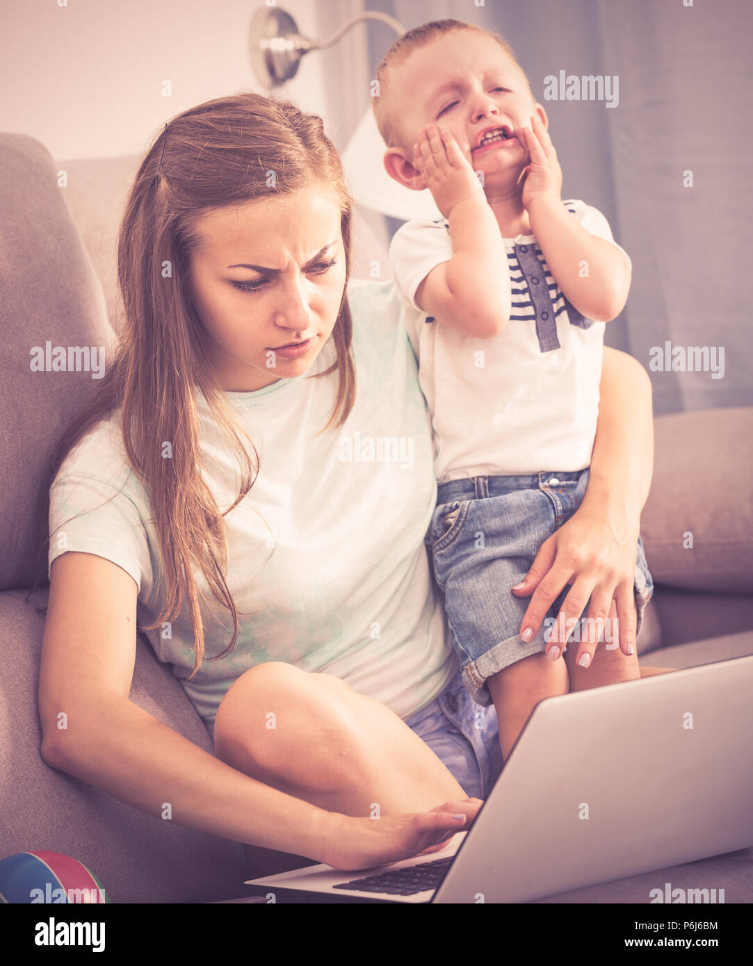 Perplexed small boy hi-res stock photography and images - Alamy