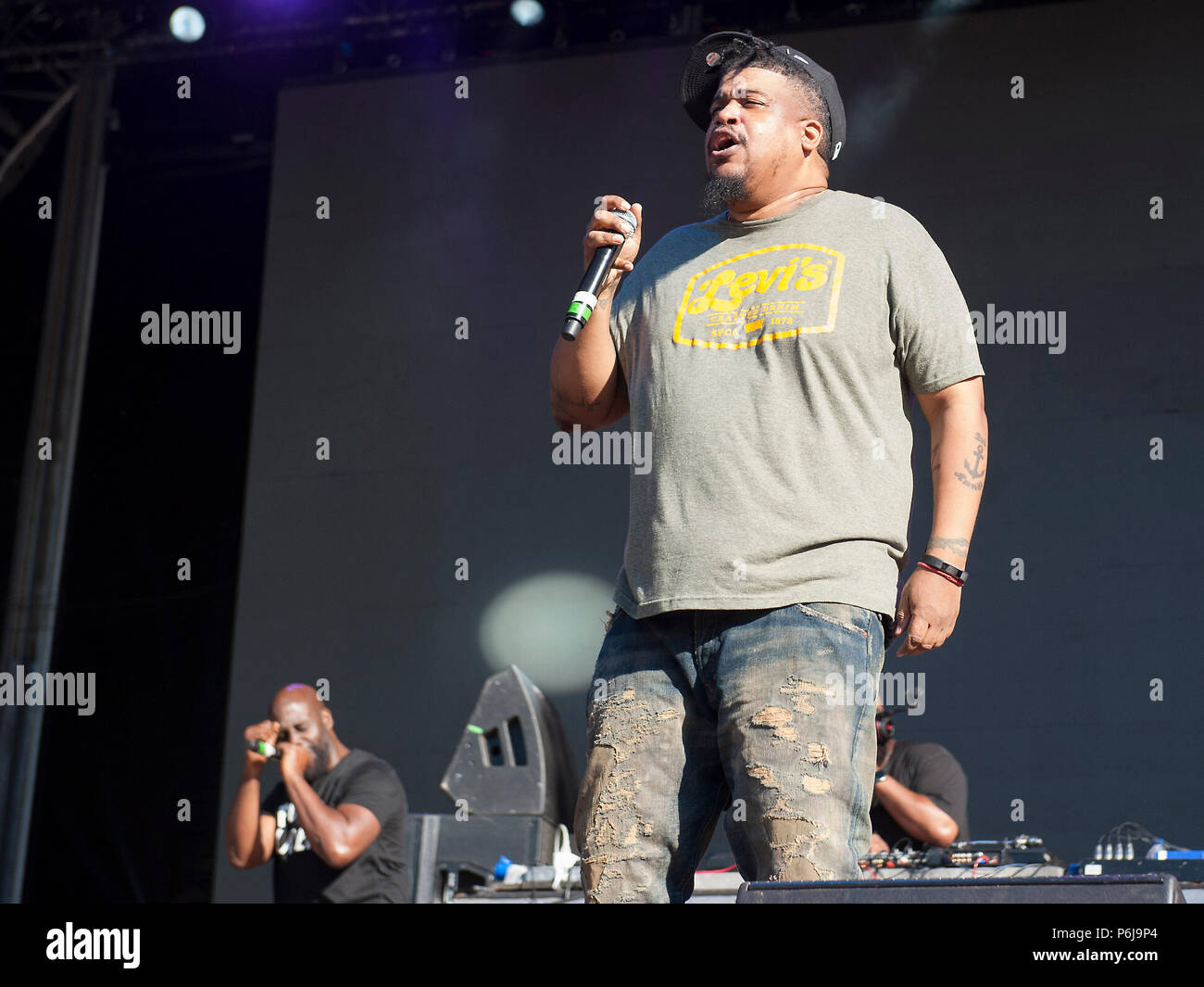 June pointer pointer sisters hi-res stock photography and images - Alamy