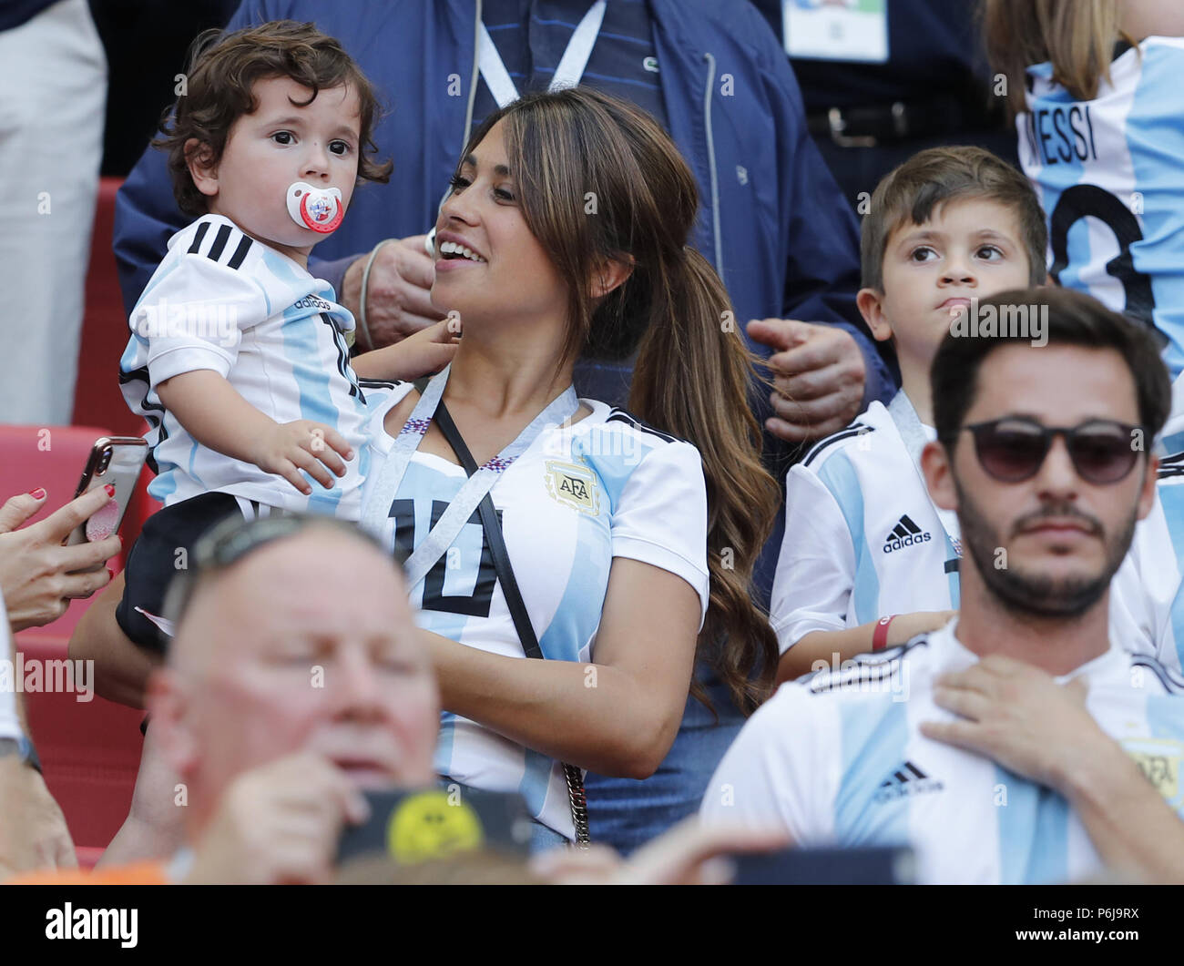 Antonella roccuzzo hi-res stock photography and images - Alamy
