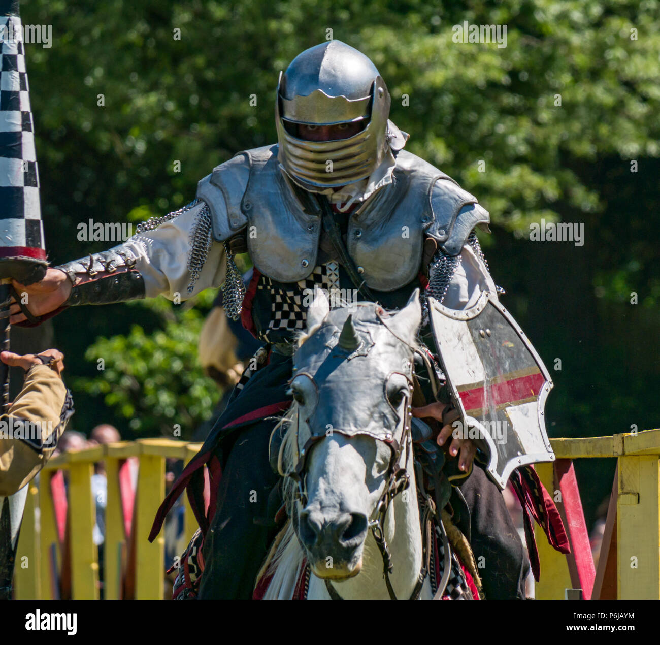 Knight and day hi-res stock photography and images - Alamy
