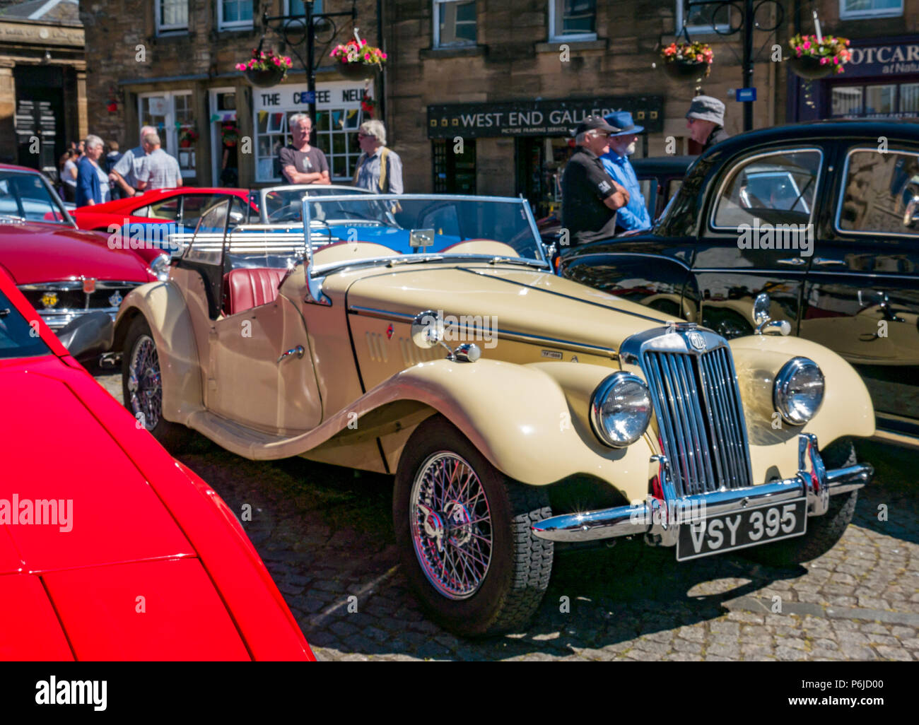 Kirkgate, Linlithgow, West Lothian, Scotland, United Kingdom, 30th June ...