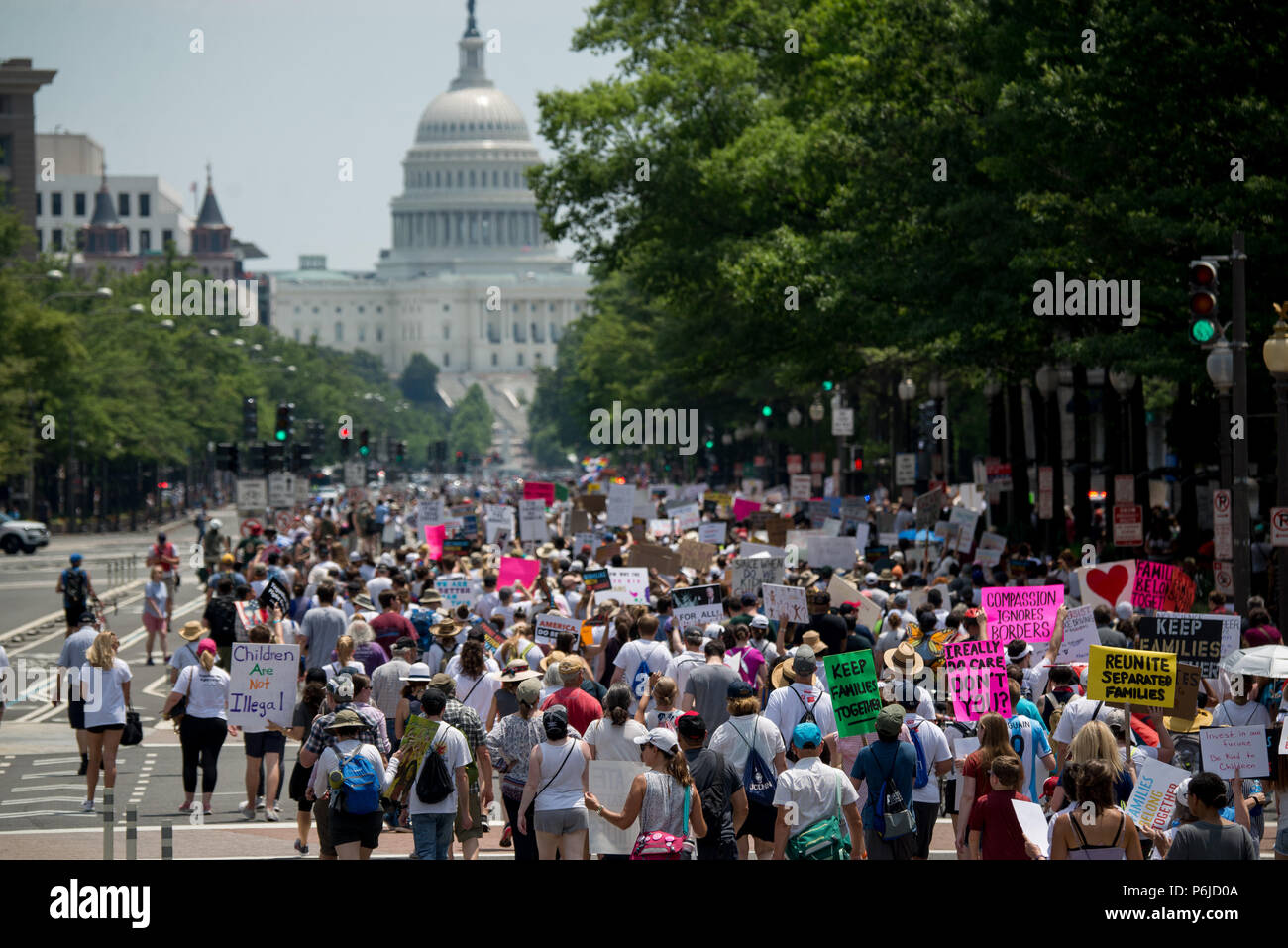 Family separation demonstration hi-res stock photography and images - Alamy