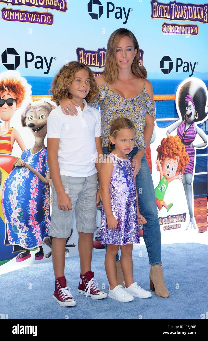 Los Angeles, CA, USA. 30th June, 2018. Kendra Wilkinson, Hank Baskett ...