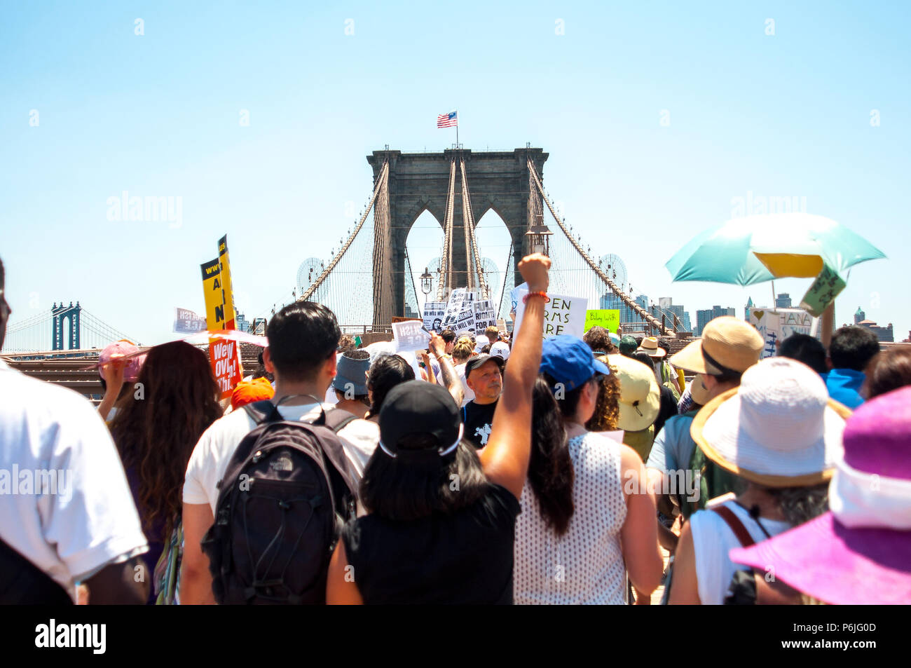 Undocumented children hi-res stock photography and images - Alamy