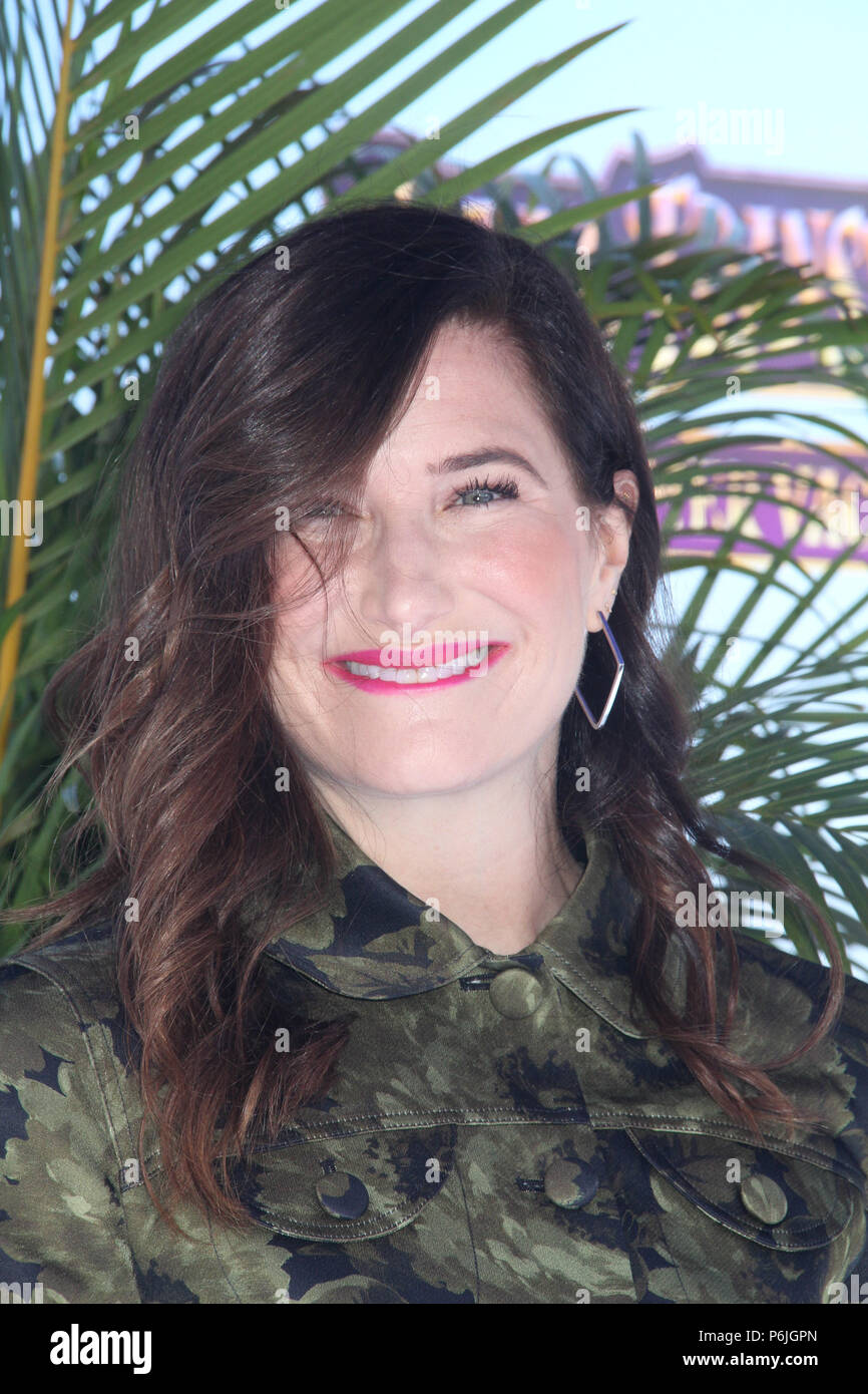Kathryn Hahn 06/30/2018 The World Premiere of "Hotel Transylvania 3 ...