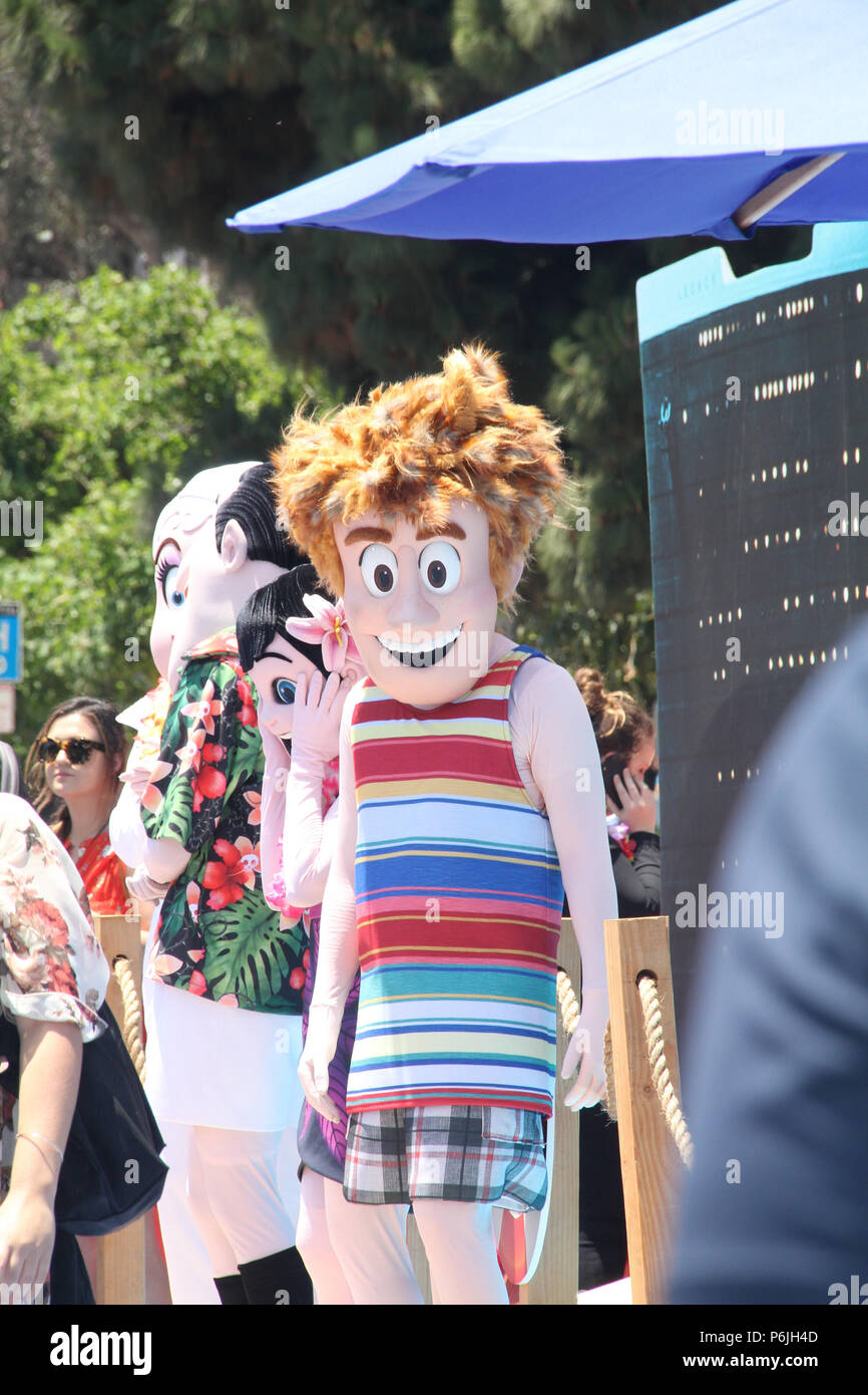Jonathan Loughran 06/30/2018 The World Premiere of "Hotel Transylvania ...
