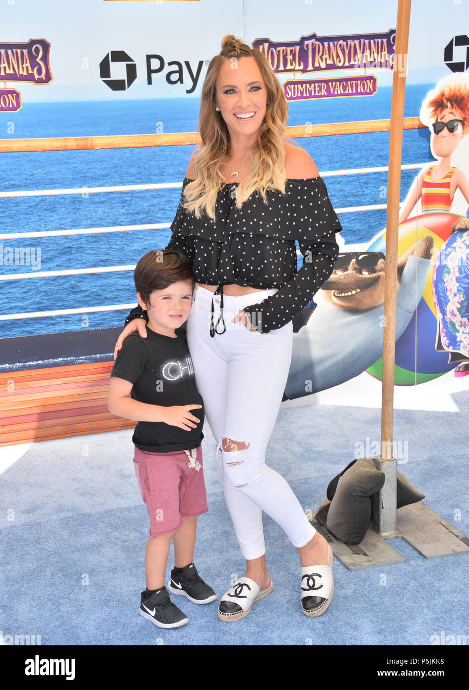 Los Angeles, USA. 30th Jun, 2018. Teddi Mellencamp & Son at the world ...