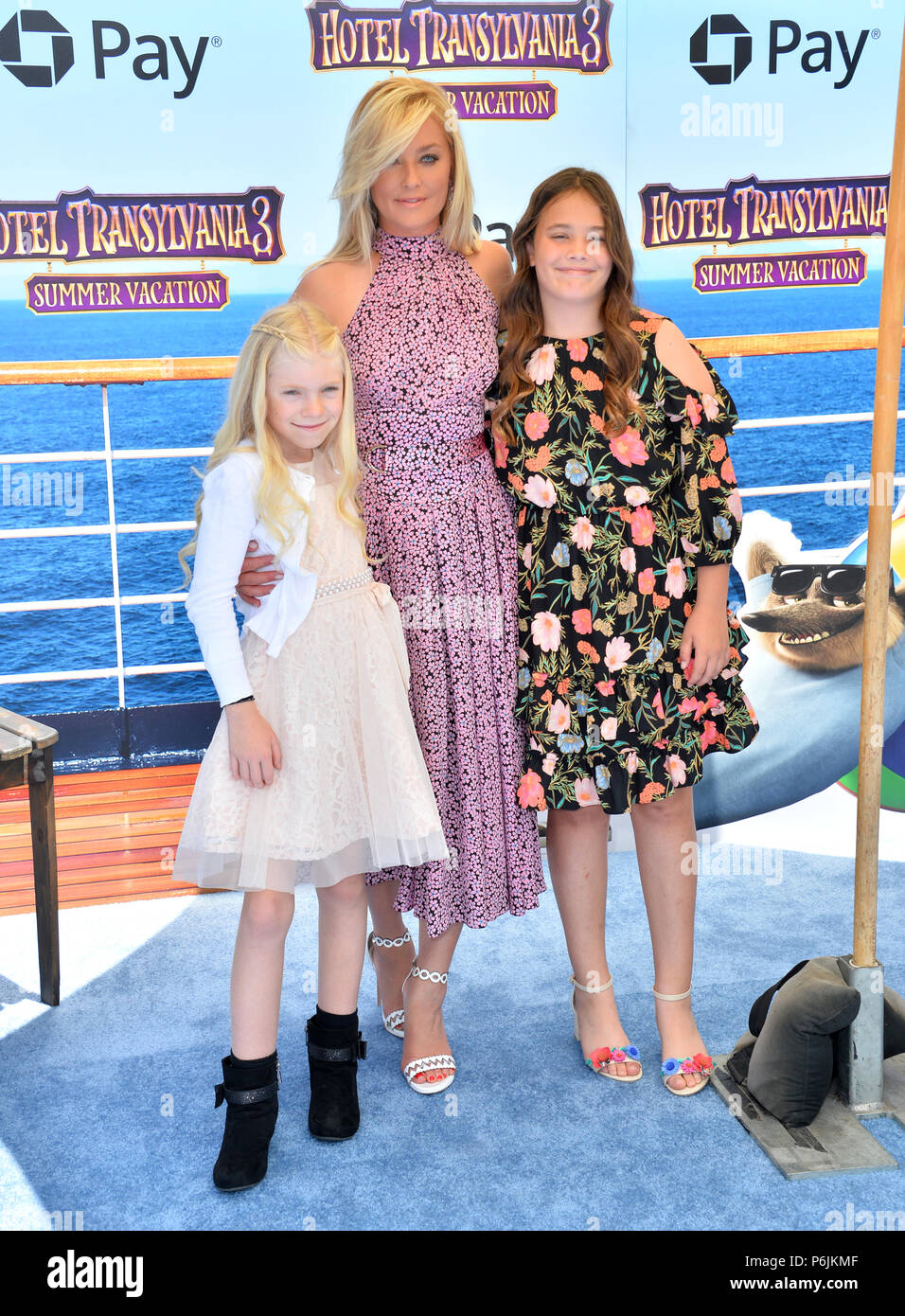 Los Angeles, USA. 30th Jun, 2018. Elisabeth Rohm & Children at the ...