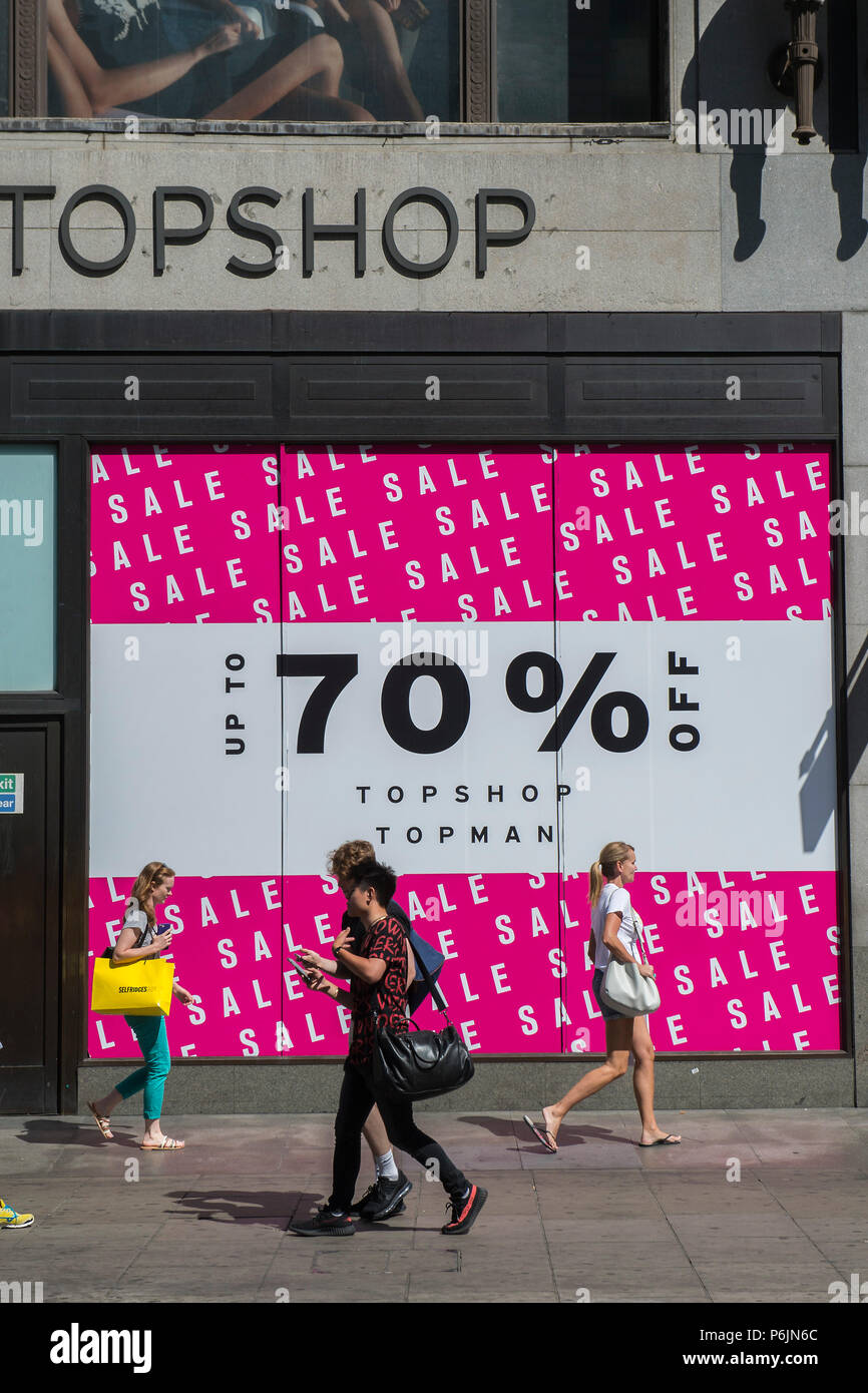 Oxford Street, London, UK. 30th Jun, 2018. Upto 70% discounts - The Top ...
