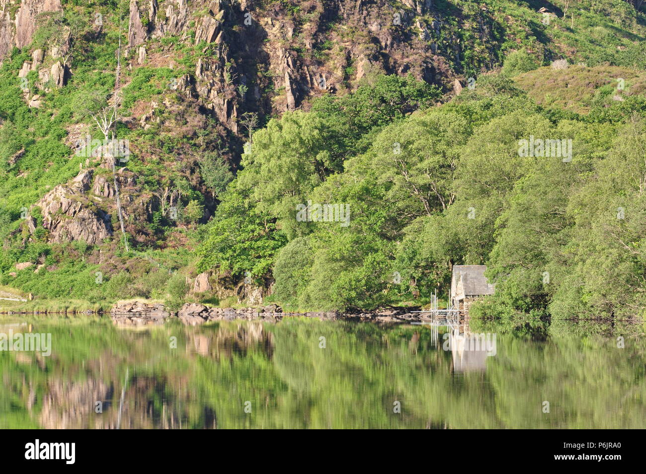 Llyn dinas lake hi-res stock photography and images - Alamy