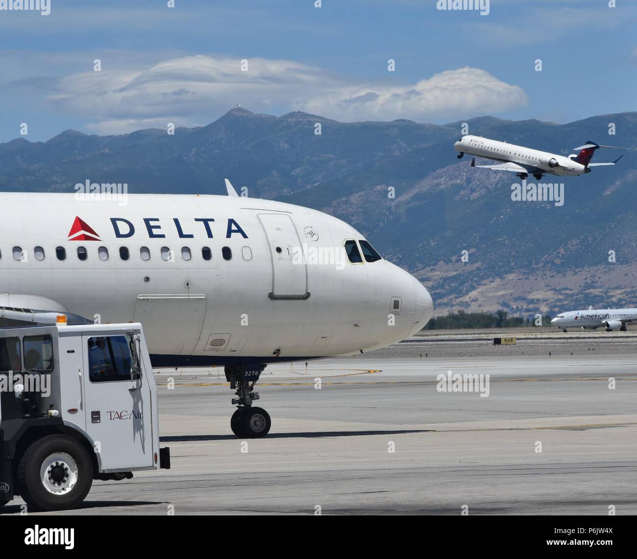 Salt lake city utah airport hi-res stock photography and images - Alamy