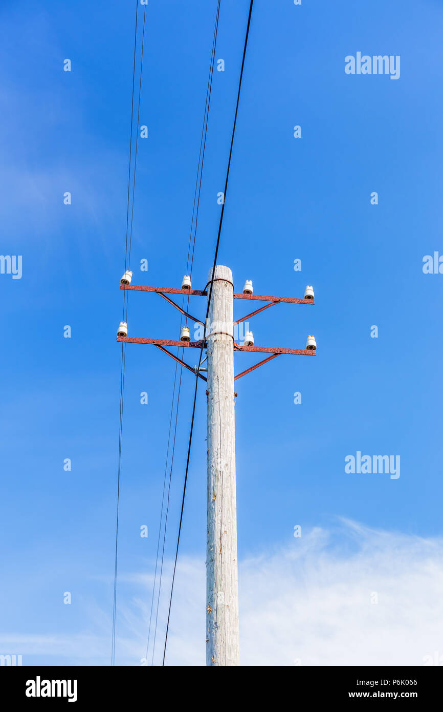 View from below telephone wire hi-res stock photography and images - Alamy