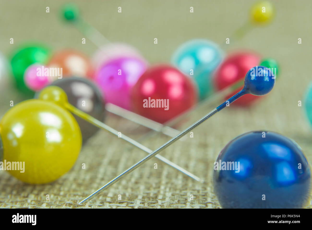 Plastic head pins hi-res stock photography and images - Alamy
