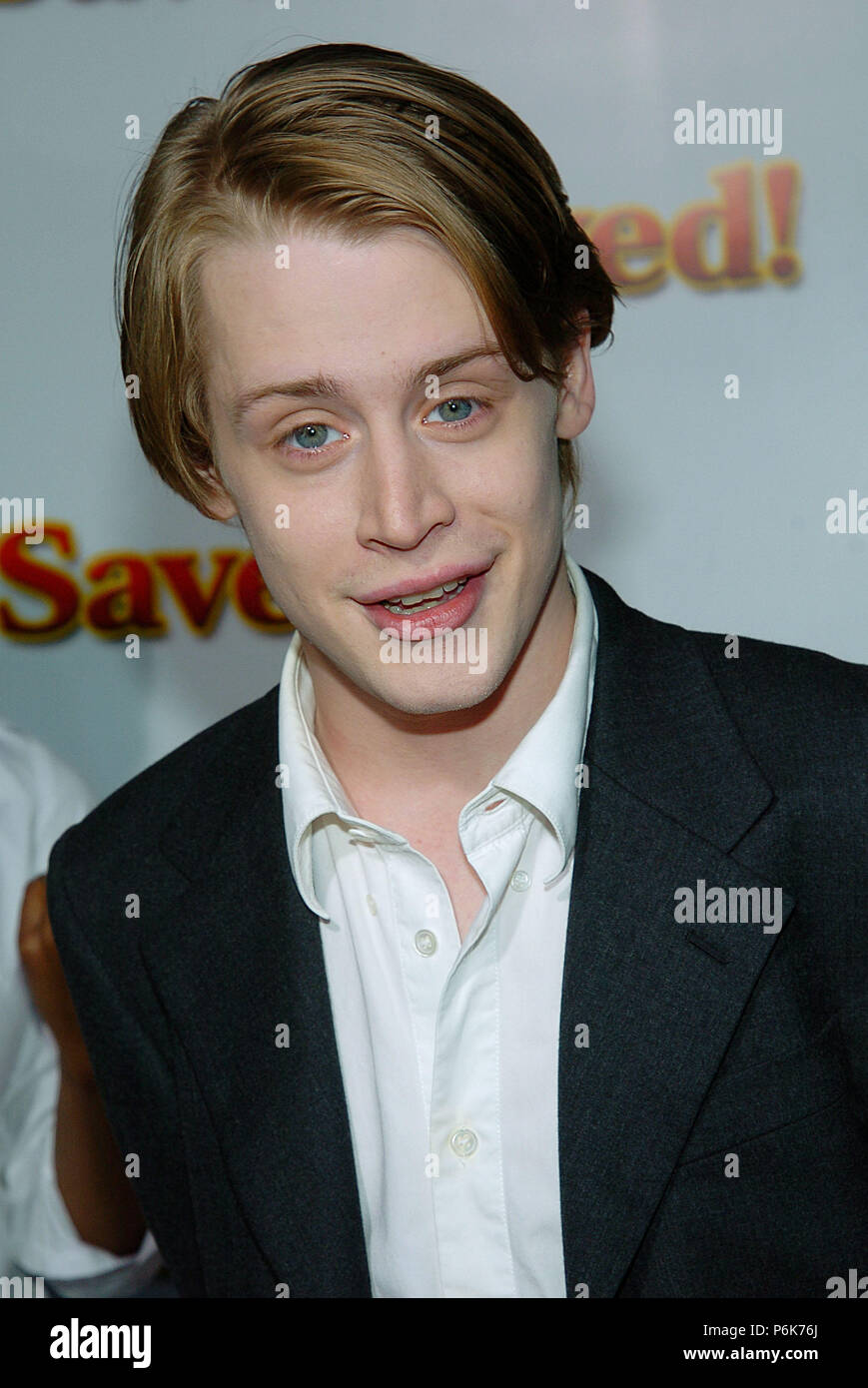 Macaulay Culkin arriving at the Saved ! Premiere at the Mann National ...