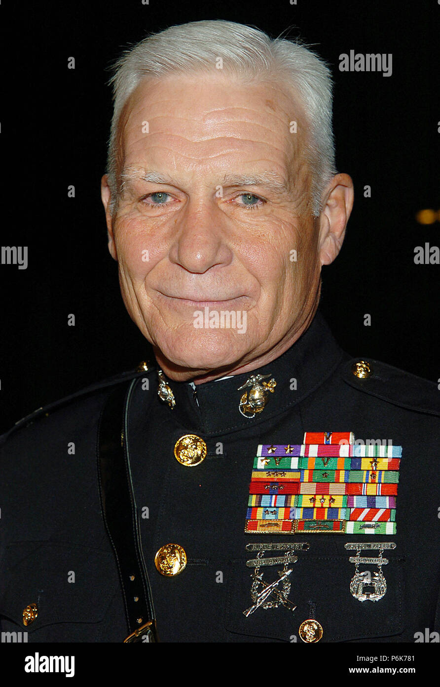 Dale dye hi-res stock photography and images - Alamy