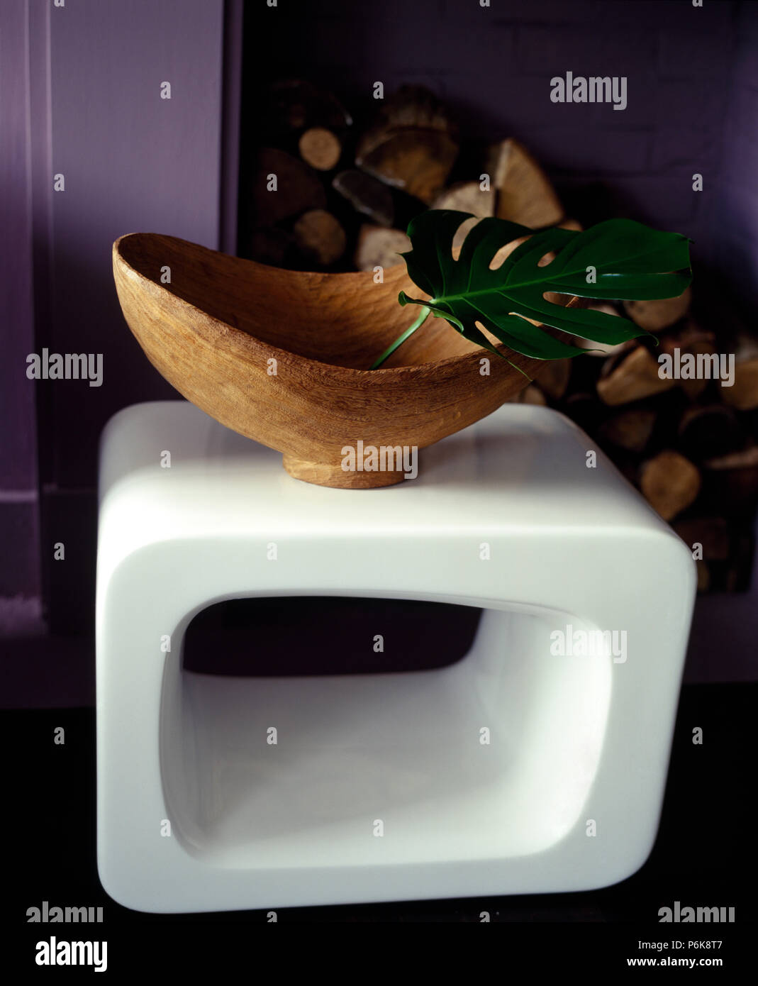 White stool hi-res stock photography and images - Alamy