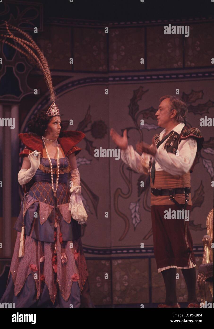 Los actores teatro hi-res stock photography and images - Alamy