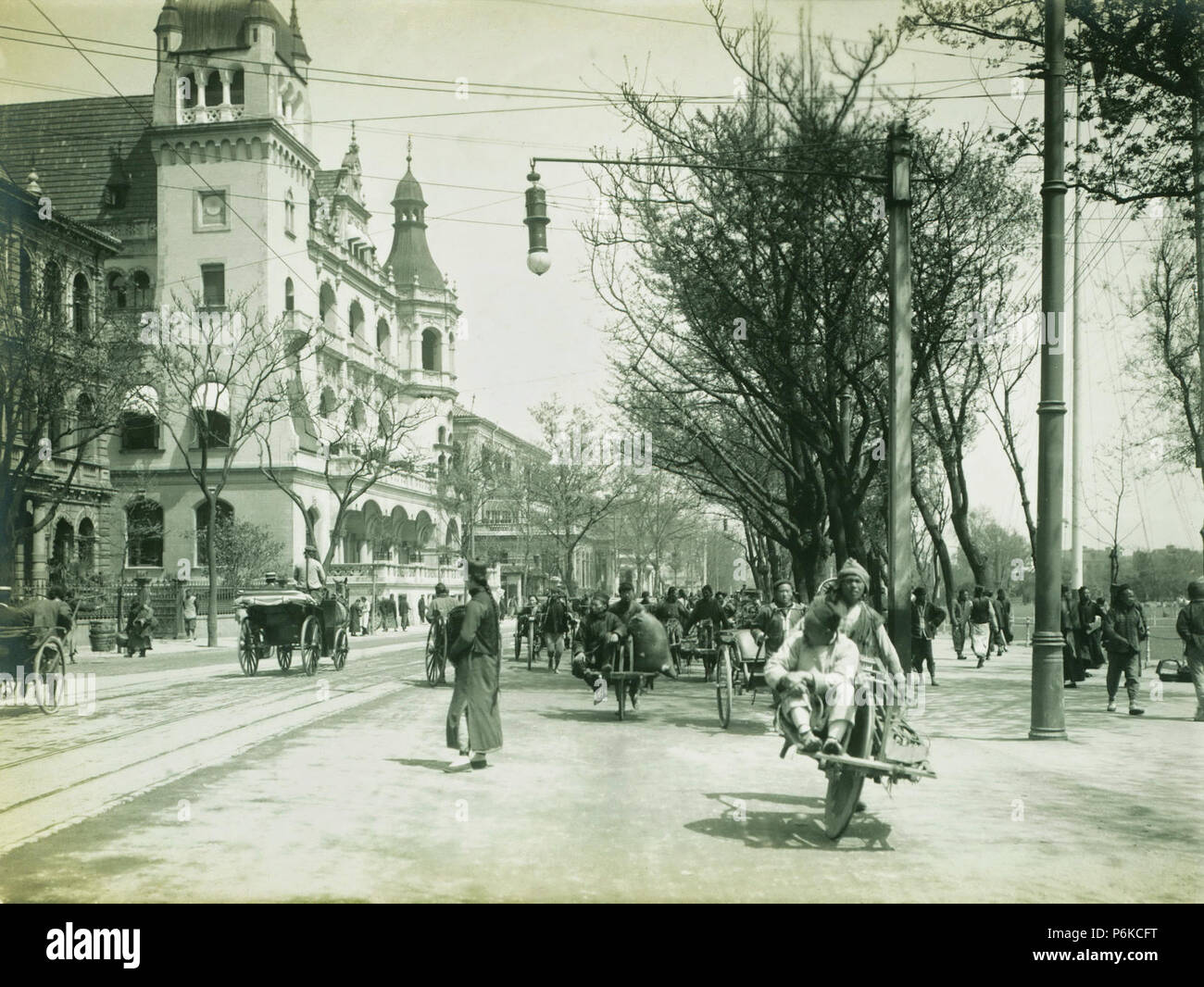1910 S 1021 Shanghai 01 Stock Photo - Alamy