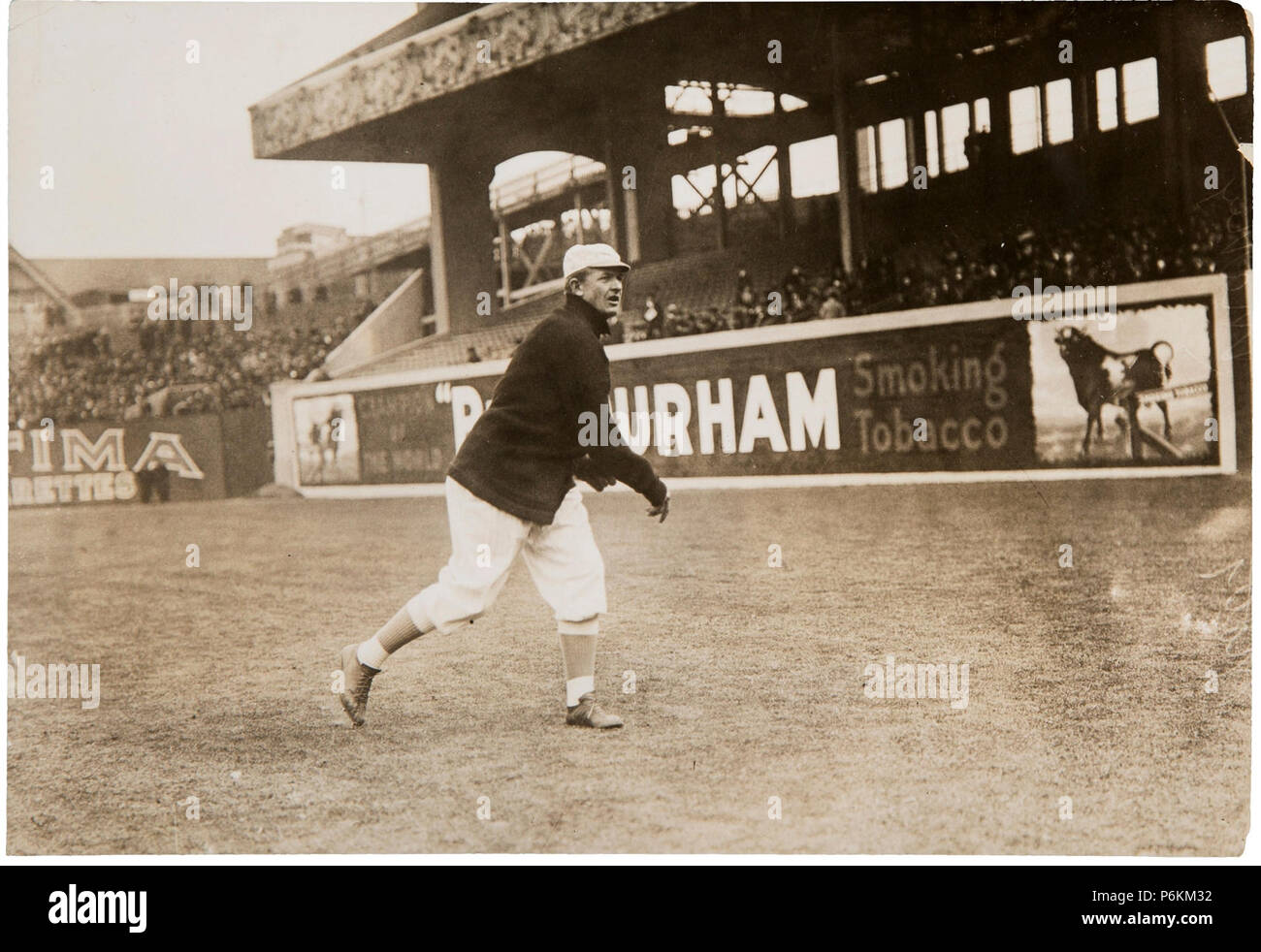 1915 Christy Mathewson by George Grantham Bain Stock Photo - Alamy