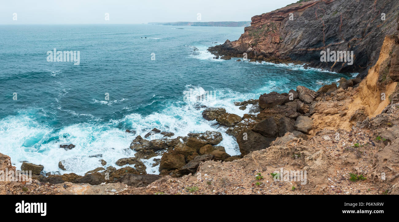 Summer Atlantic rocky coast view (Costa Vicentina, Algarve, Portugal ...
