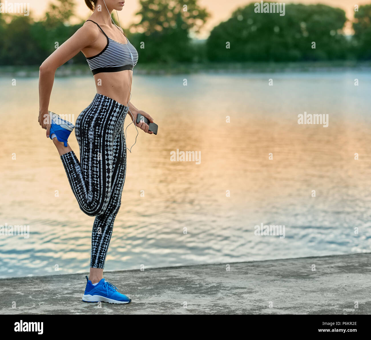 Sporty figure hi-res stock photography and images - Alamy